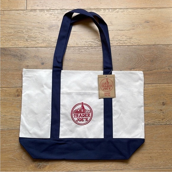 trader joe’s | Bags | Nwt Trader Joes Original Classic Reusable Large ...